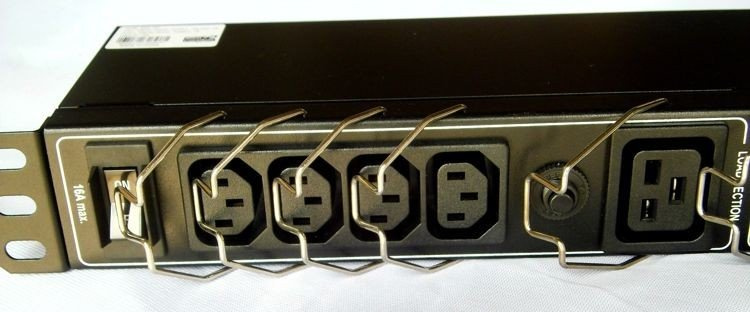 RBS16 1U - automatyczny przełącznik Master/Slave | Ośrodki ...